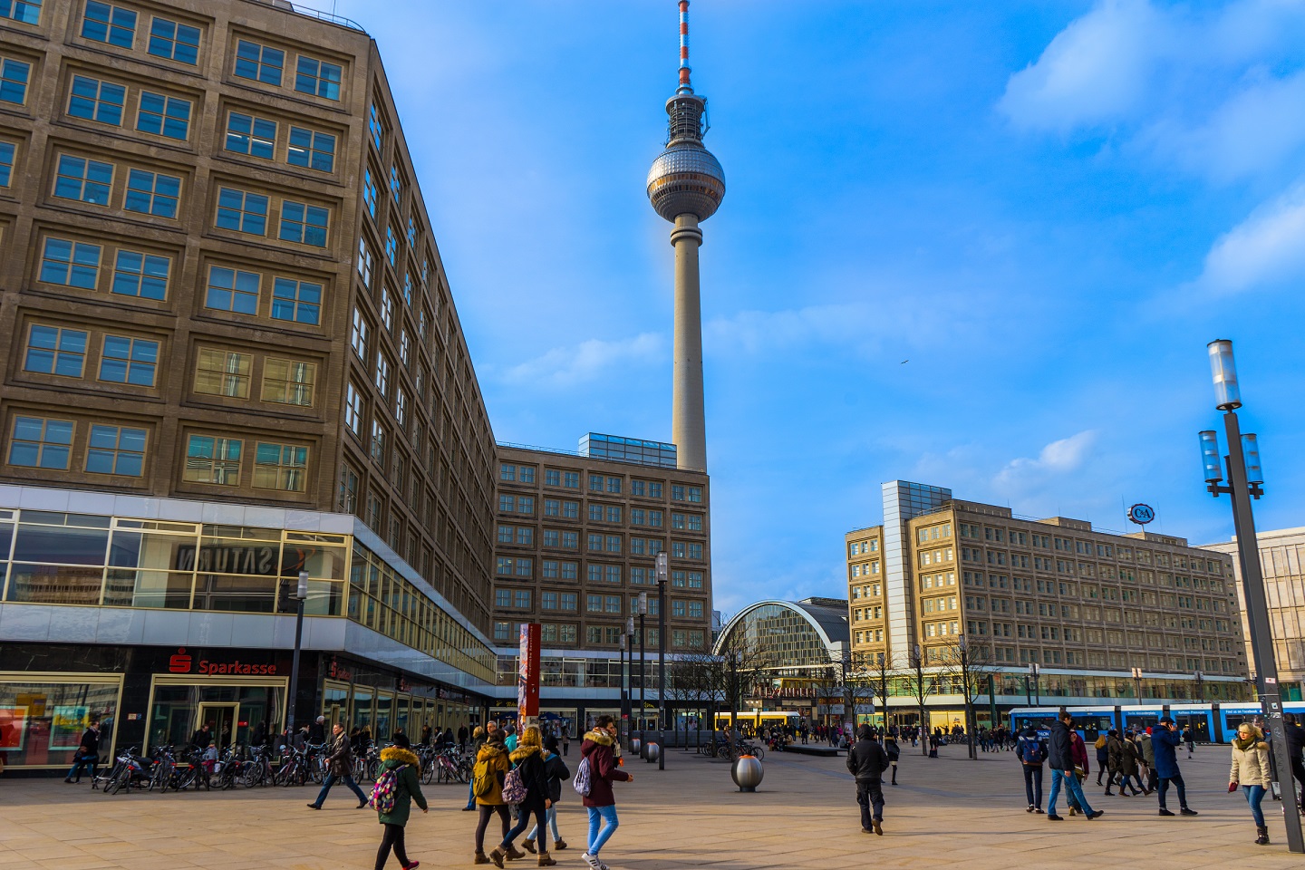 Alexanderplatz part 1 – East Germany remnants / main Berlin landmarks ...